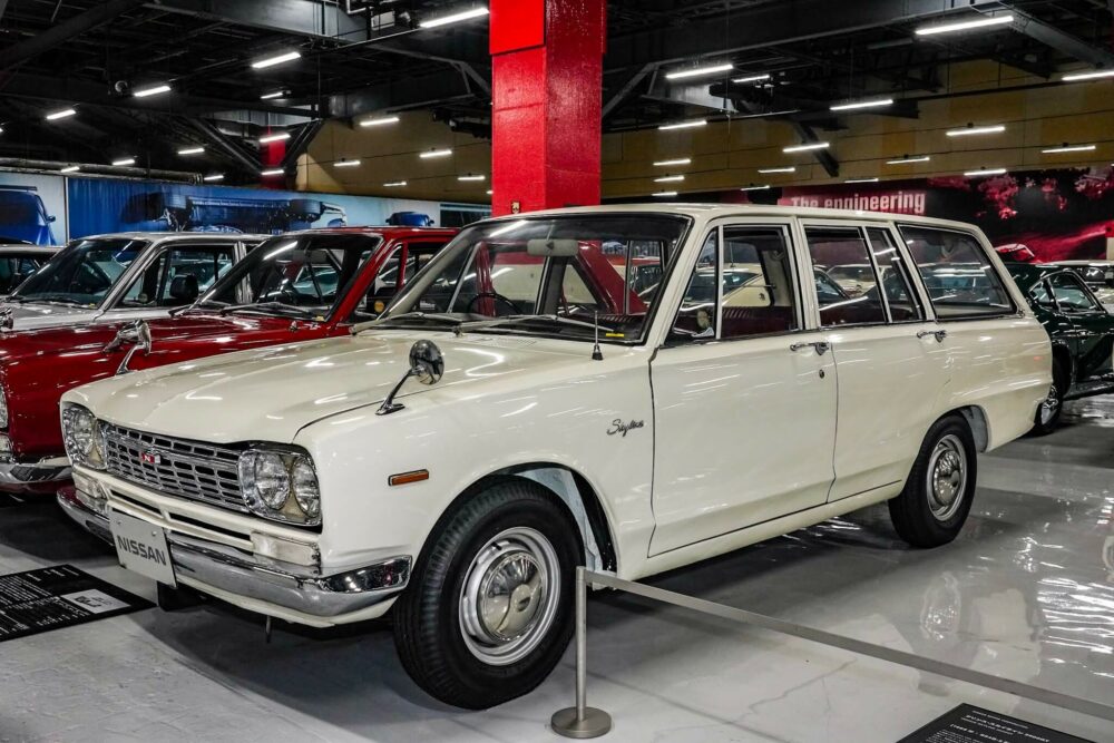 【日産スカイラインバン/VC10型】通称ハコスカバン！サーフィンラインを持つ実用車 | MOBY [モビー]